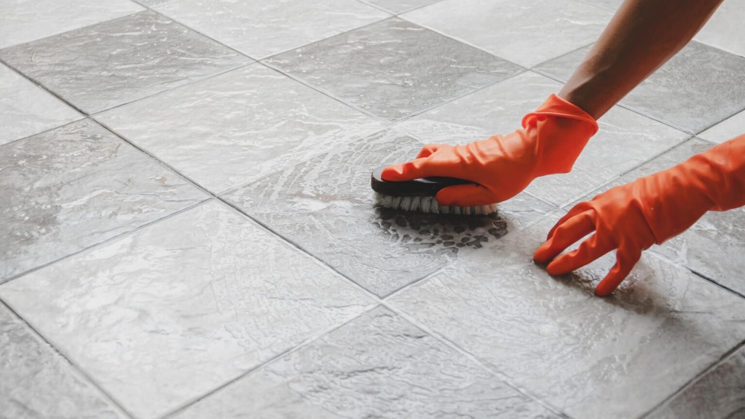 How to clean paving stones without a pressure washer in 7 steps