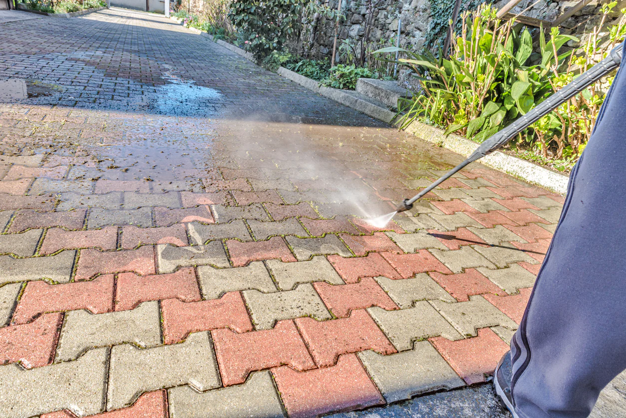 How to clean concrete pavers before sealing | JS Brick Pavers